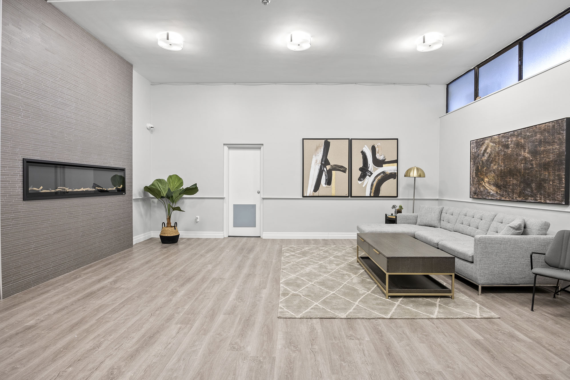 1055 Bloor Street, Mississauga, ON, Apartment for rent for $1,945